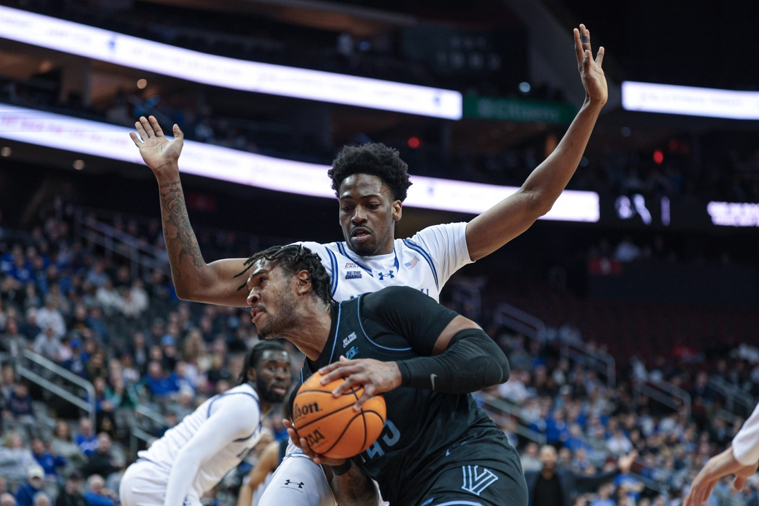 Eric Dixon leads Villanova's rally past Seton Hall - Field Level Media ...