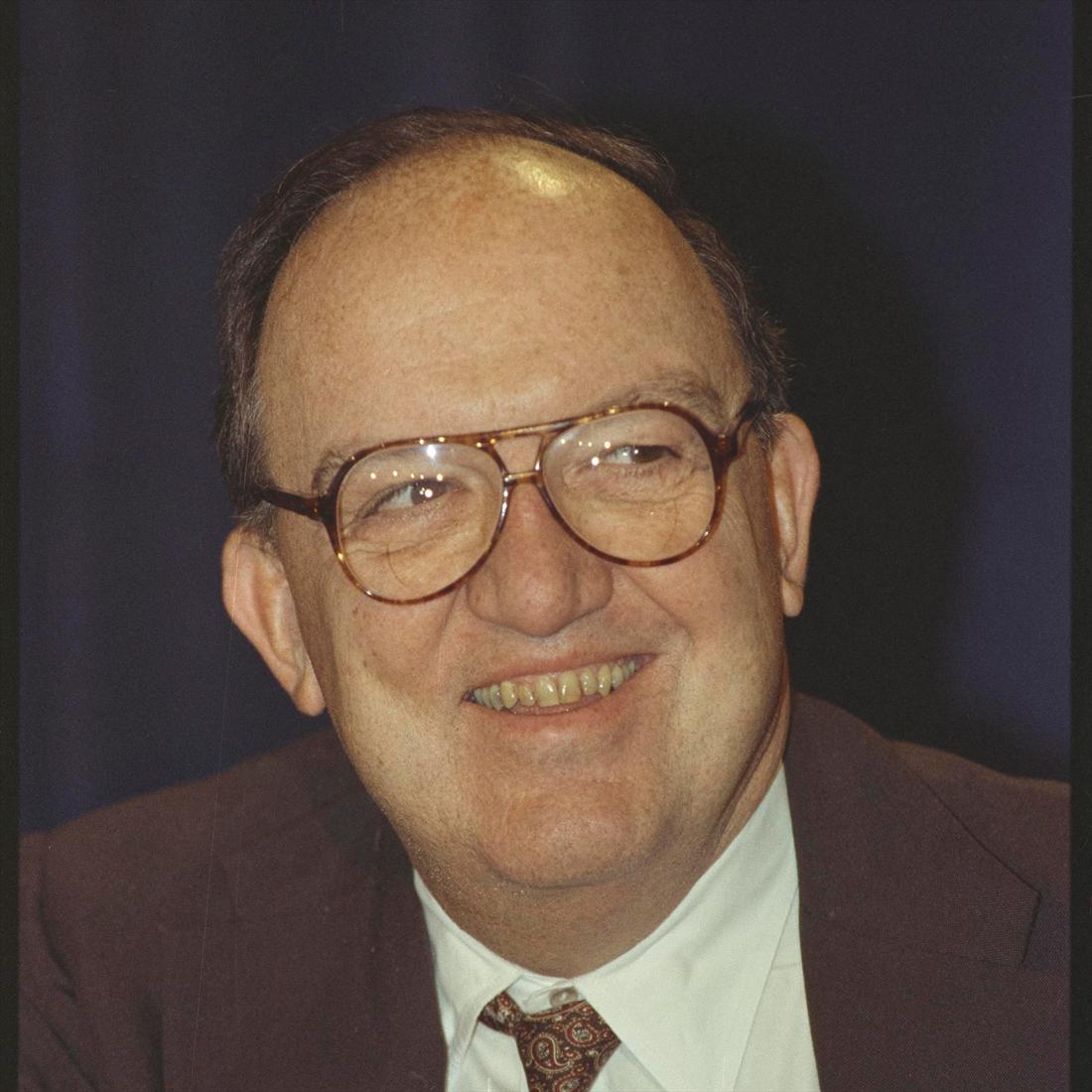 Fay Vincent, who tangled with owners as 8th MLB Commissioner, dies at ...