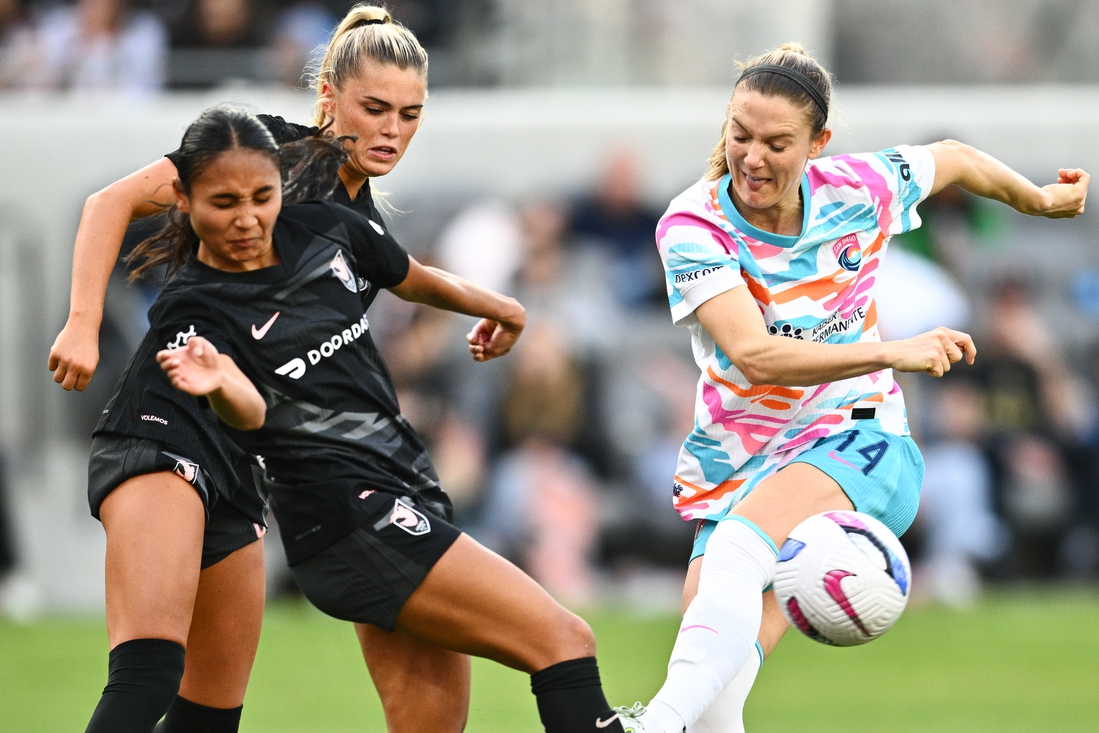 Angel City, Wave kick off season with 1-1 draw in rivalry tilt - Field ...