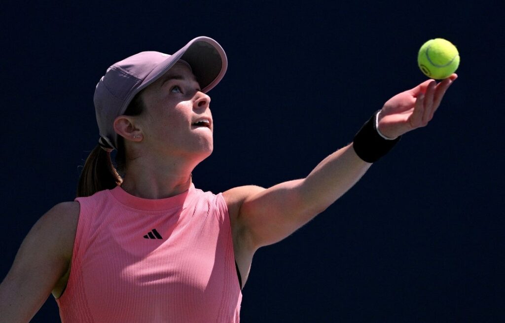 WTA roundup: Katie Volynets posts double bagel in Charleston - Field ...