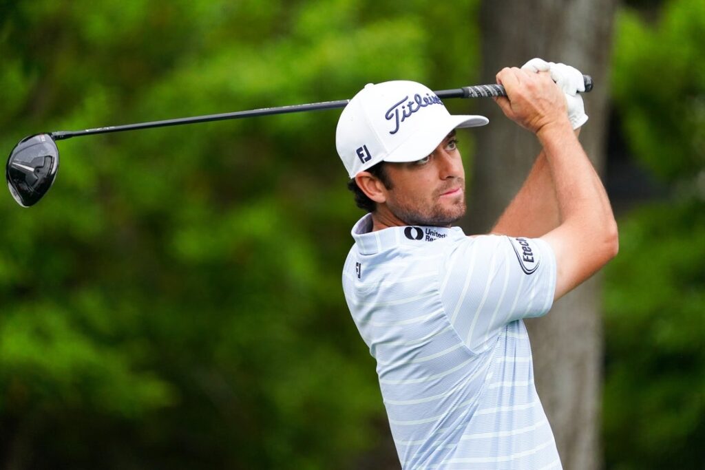 Davis Riley self reports penalty on distance-measuring device - Field ...