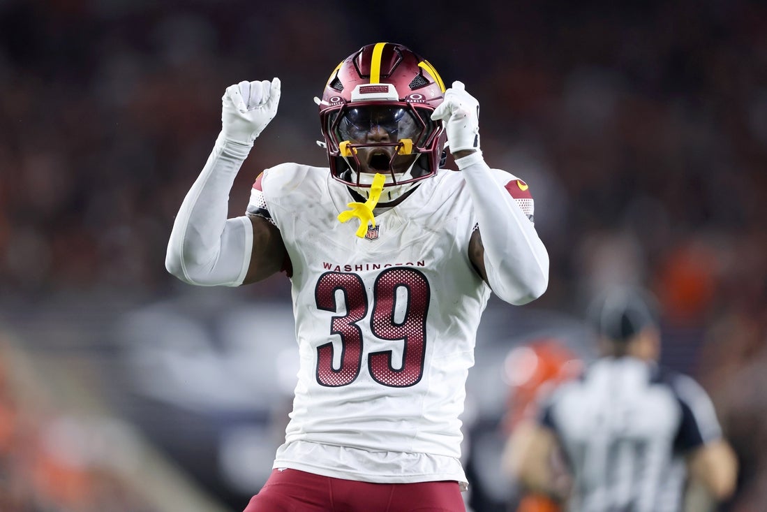 Report: Commanders sign S Jeremy Reaves to extension - Field Level ...