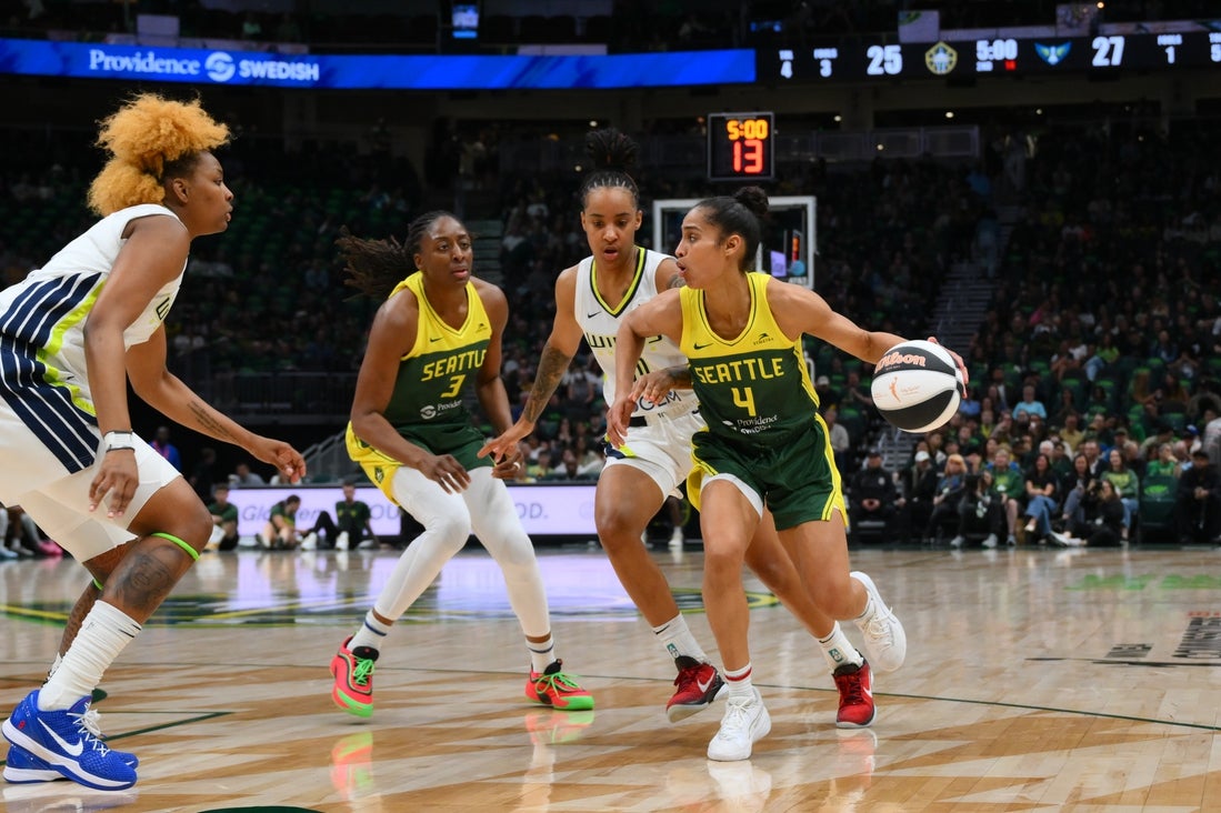 Storm rally past Wings to end losing skid - Field Level Media ...