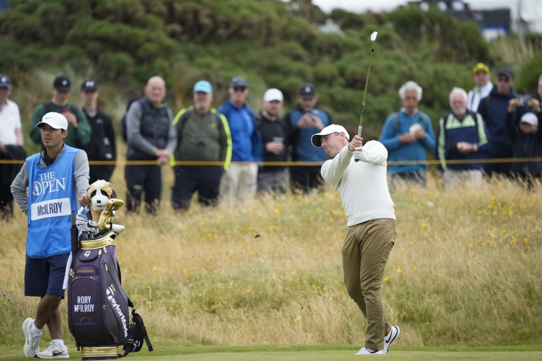 Scuffling Rory McIlroy breaks from holiday for Scottish Open - Field ...