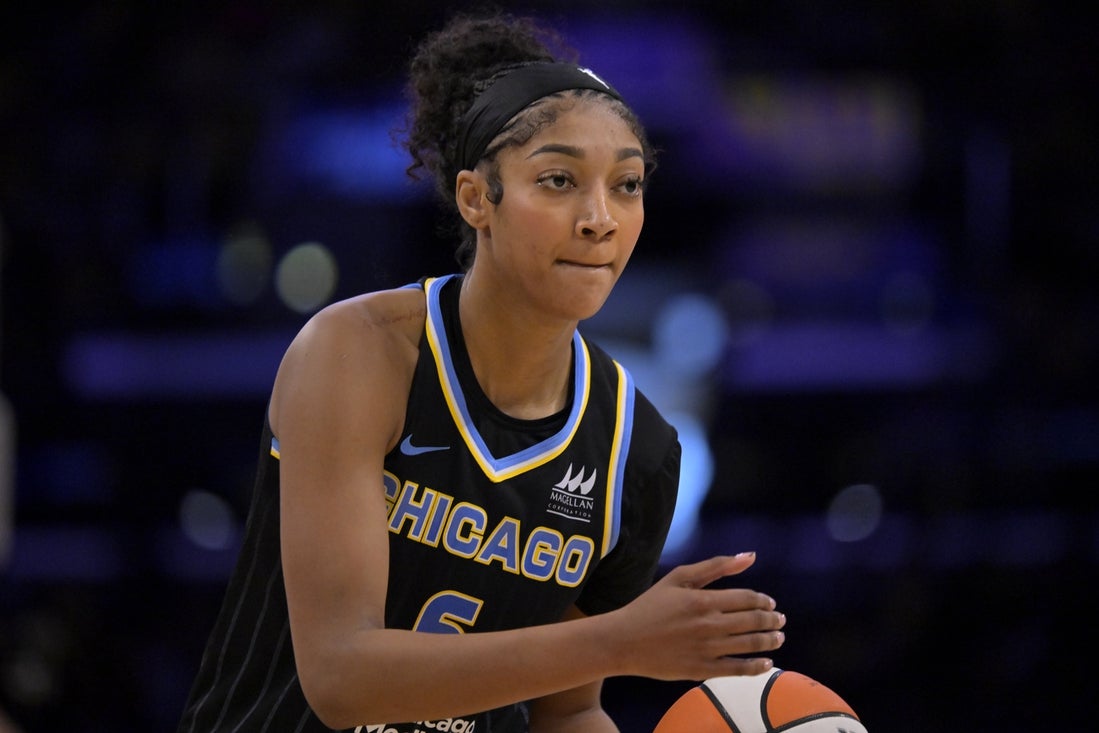 Reports: WNBA players not impressed with initial CBA proposal - Field Level Media - Professional ...