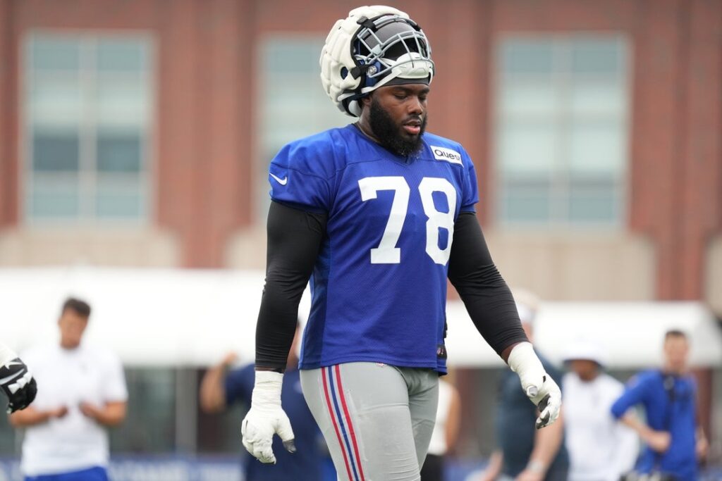 Giants LT Andrew Thomas hopes to return vs. Chiefs - Field Level Media ...