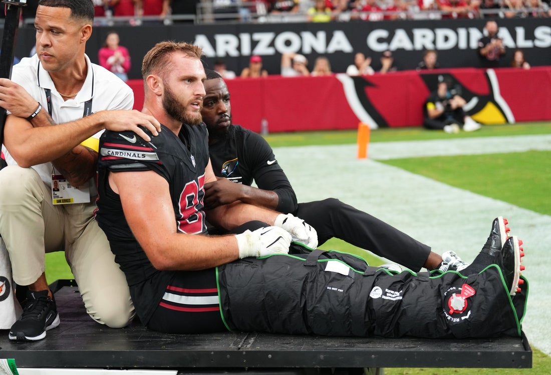 Cardinals TE Tip Reiman (ankle) carted off vs. Titans - Field Level ...