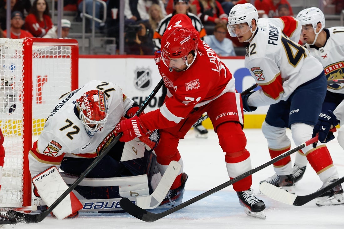Red Wings hunt for fourth straight win; host electric Lightning - Field ...