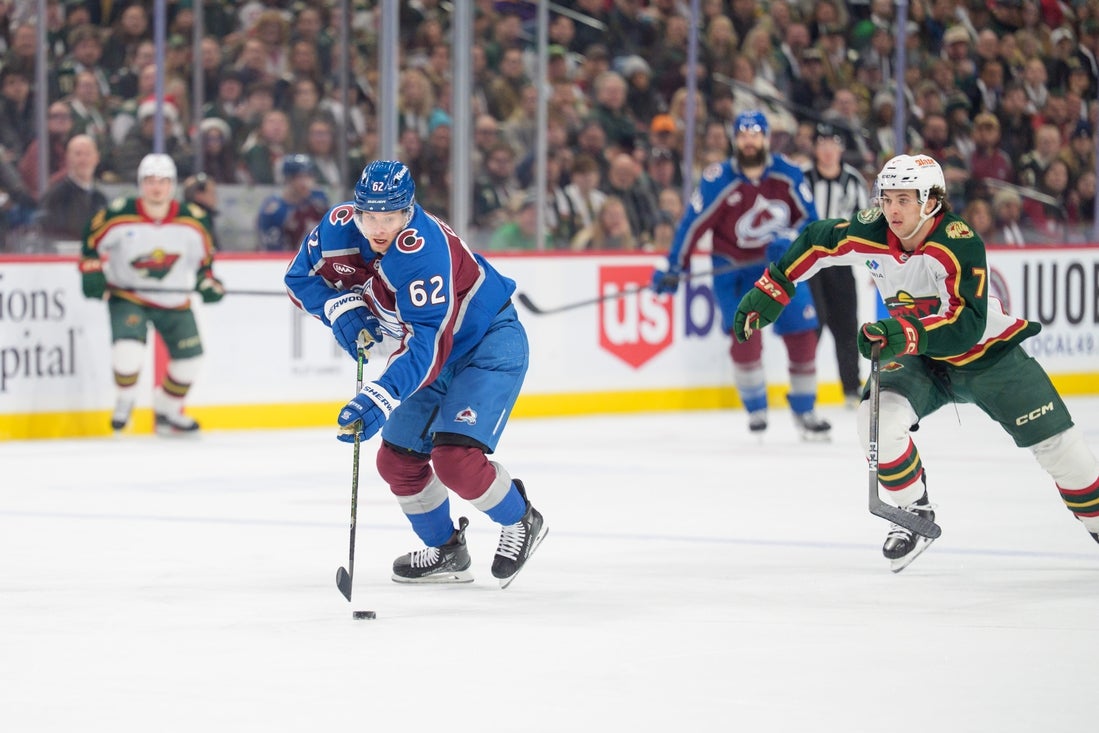Avalanche overwhelms Wild for fifth straight win - Field Level Media ...