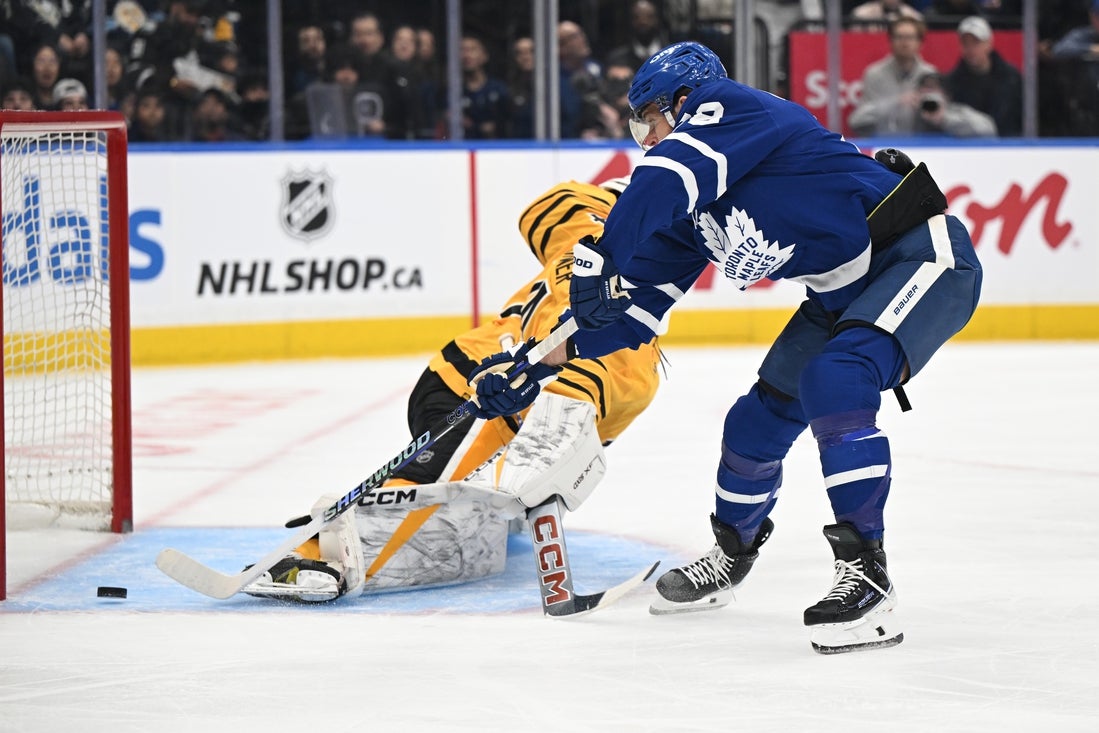 Maple Leafs score 3 goals in third, surge past Penguins - Field Level ...