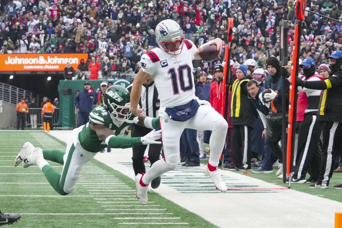 Drake Maye throws 5 TD passes as Patriots rout Jets - Field Level Media ...