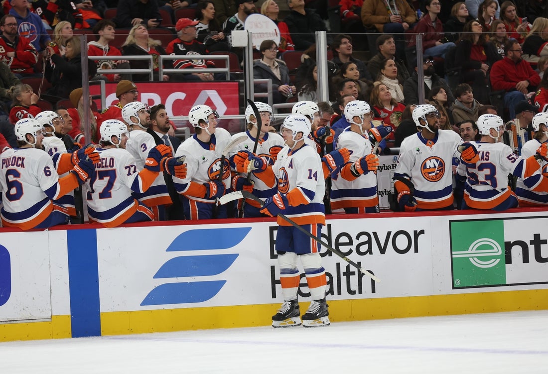 Mammoth, Islanders look to start new year on right note - Field Level ...