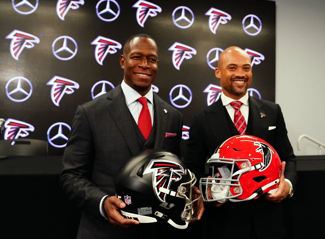 Falcons fire coach Raheem Morris, GM Terry Fontenot - Field Level Media ...