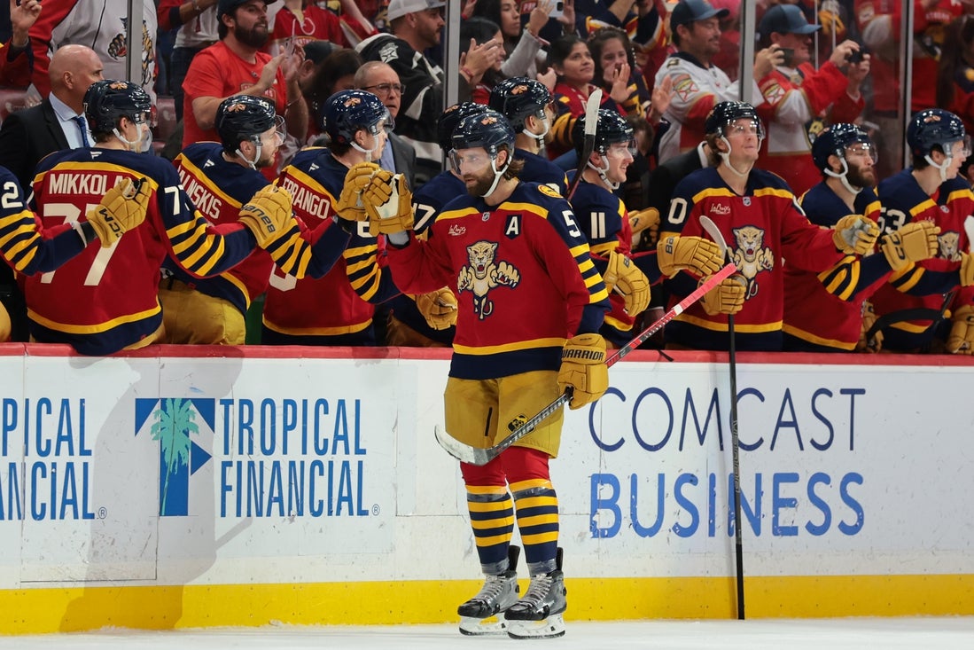 NHL roundup: Panthers stifle Avs, snap Colorado's 10-game win streak ...