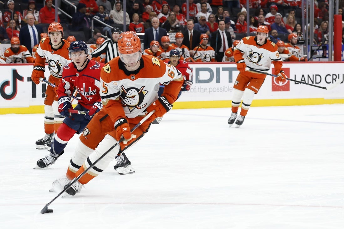 Ducks feel the end of their skid is coming with Flyers up next - Field ...
