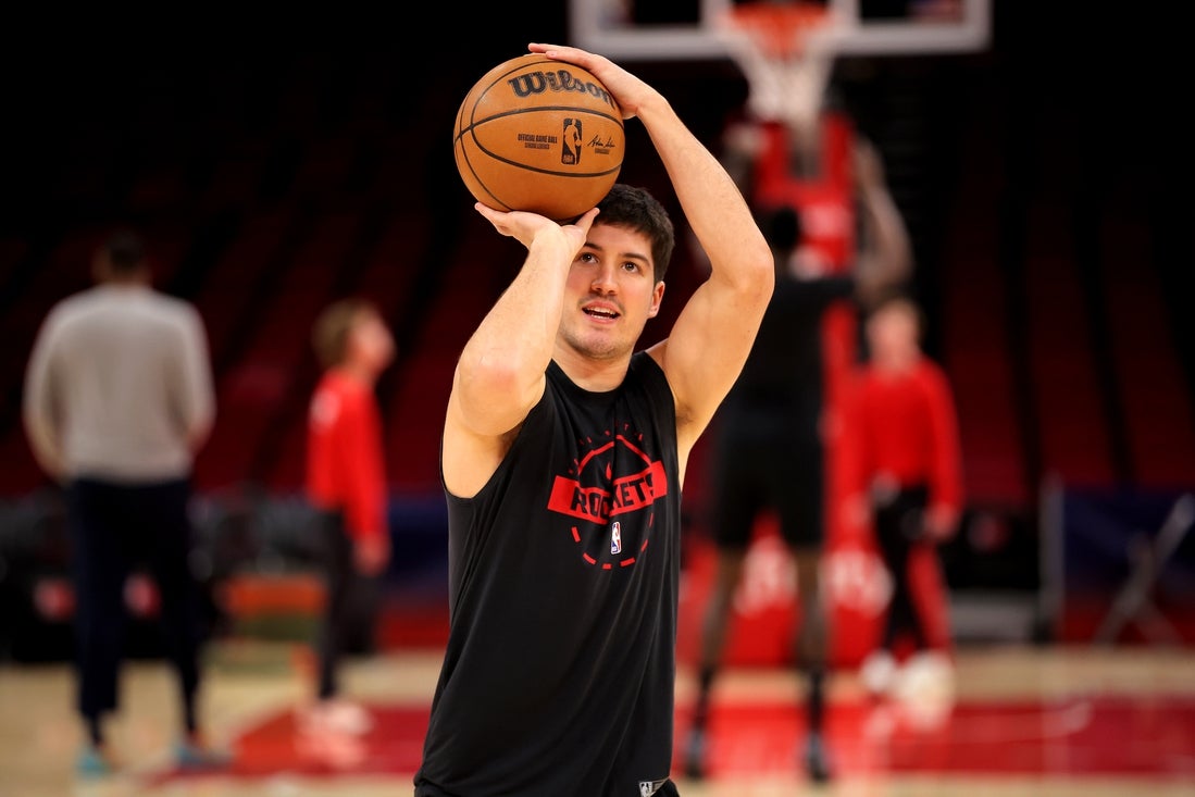 Reed Sheppard hopes for continued spark as Rockets visit Sixers - Field ...