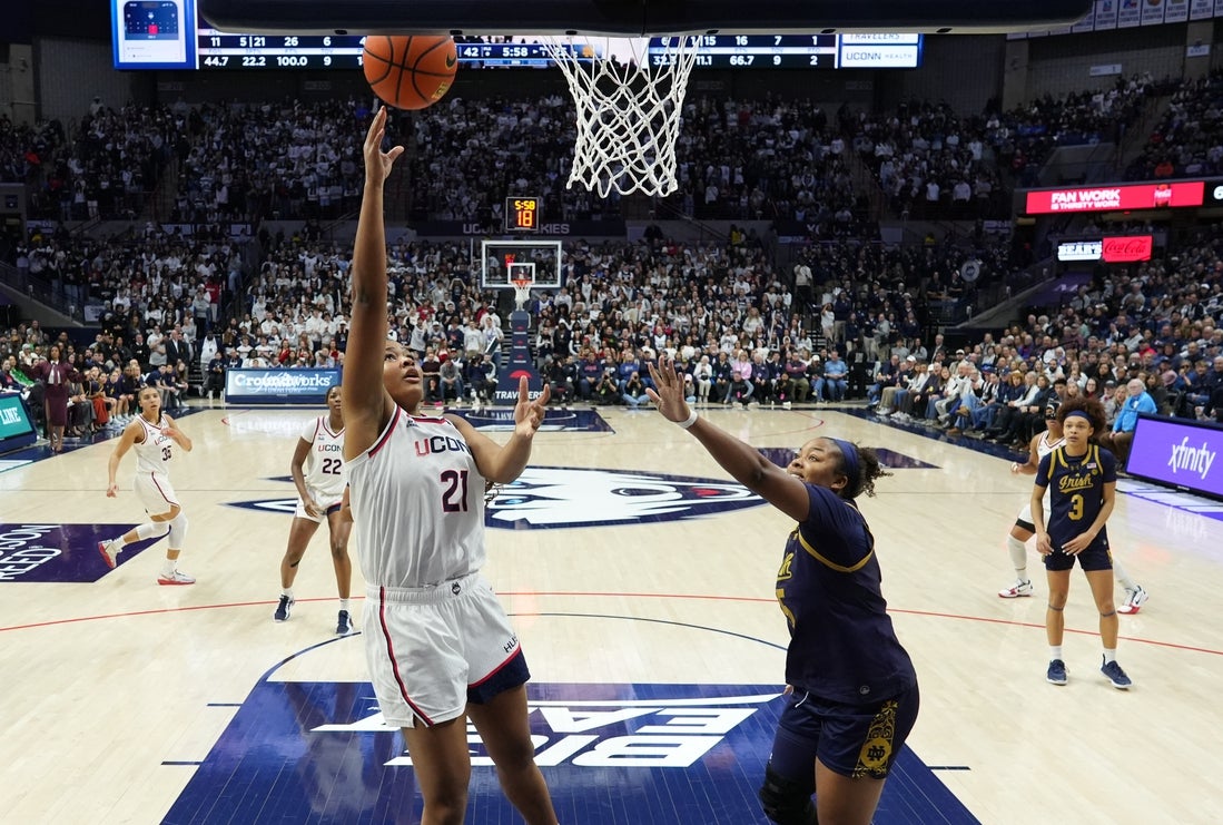 Women's Top 25 roundup: No. 1 UConn pulls ahead in second half to beat ...