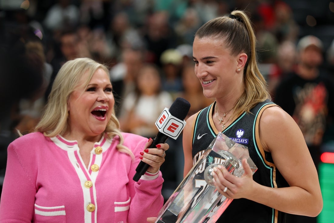 ESPN replacing 'Sunday Night Baseball' with WNBA, NWSL games - Field ...
