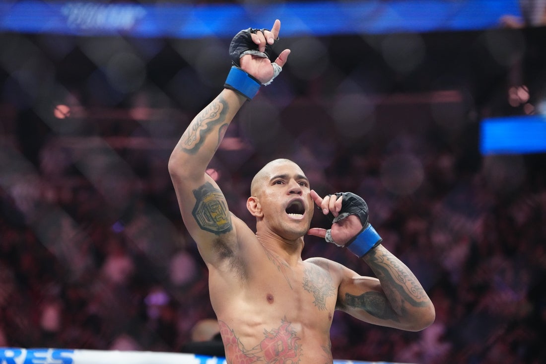 Alex Pereira vacates UFC light heavyweight title - Field Level Media ...