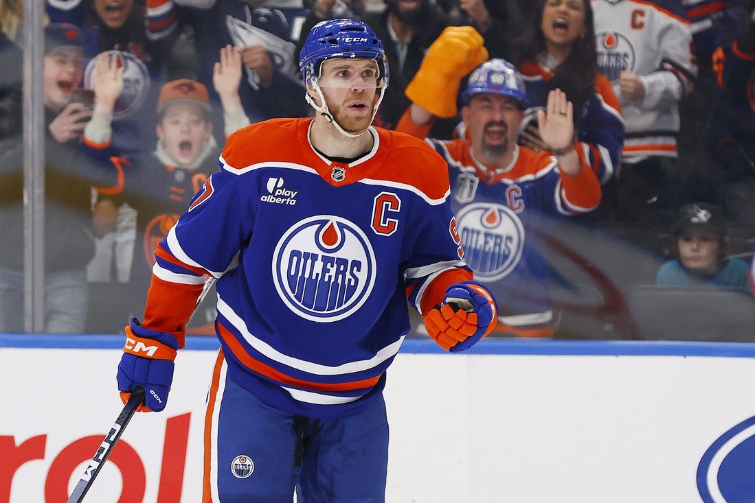 Oilers, Flames strive to turn fortunes in Battle of Alberta - Field ...