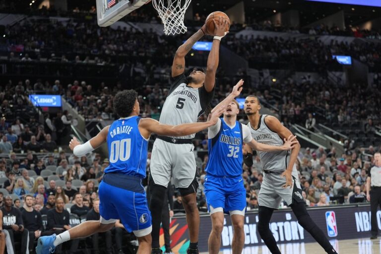 Stephon Castle's huge game helps Spurs complete mini-sweep of Mavs ...