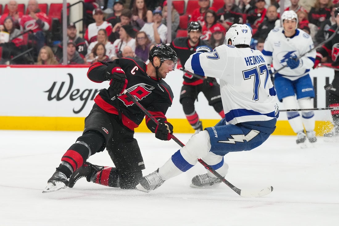 Sebastian Aho goal helps Hurricanes edge Lightning - Field Level Media ...