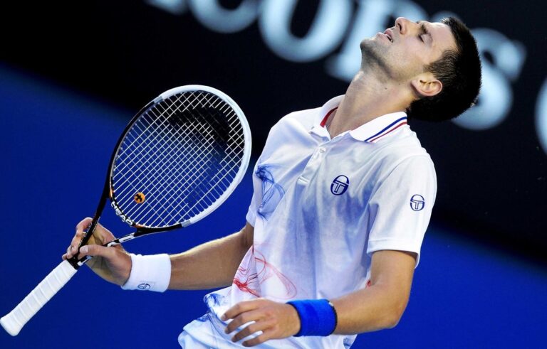 Novak Djokovic's 2012 Australian Open racket sells for $540K - Field ...
