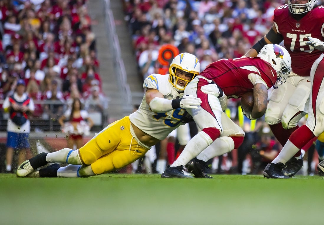 Report: James Conner back with Cardinals on reworked deal - Field Level ...