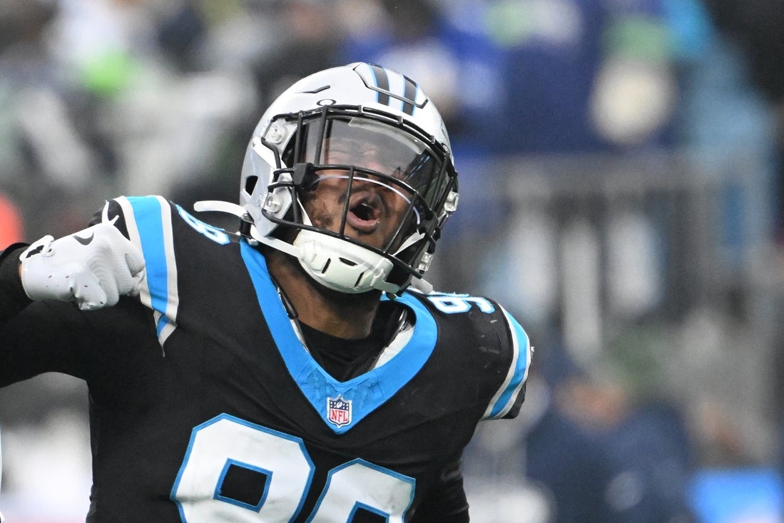 Lions add edge rusher D.J. Wonnum - Field Level Media - Professional ...