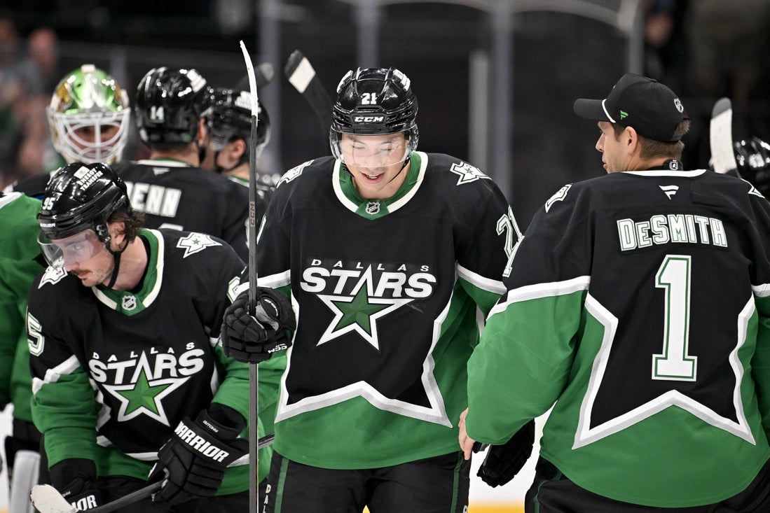 Riding 10-game streak, Stars eager to measure up against Avs - Field ...