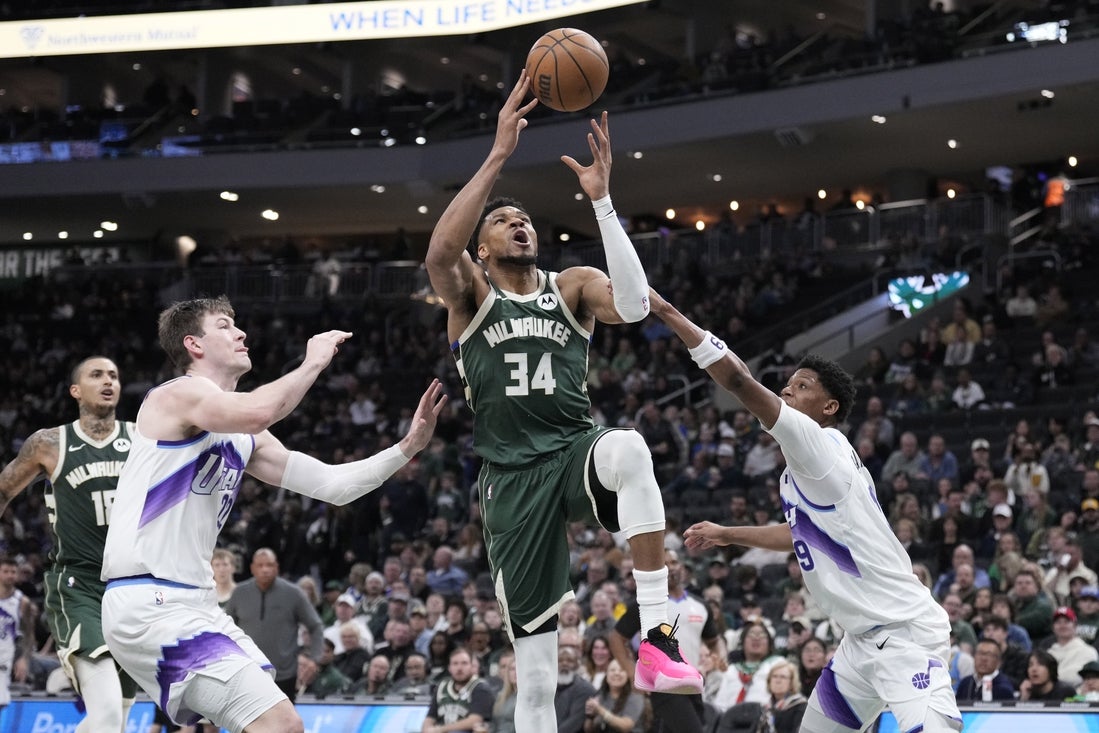 Bucks star PF Giannis Antetokounmpo (calf) sitting out vs. Magic ...