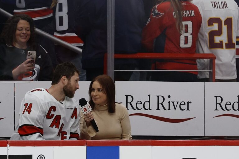 NHL scores highest TV ratings in 14 seasons - Field Level Media ...